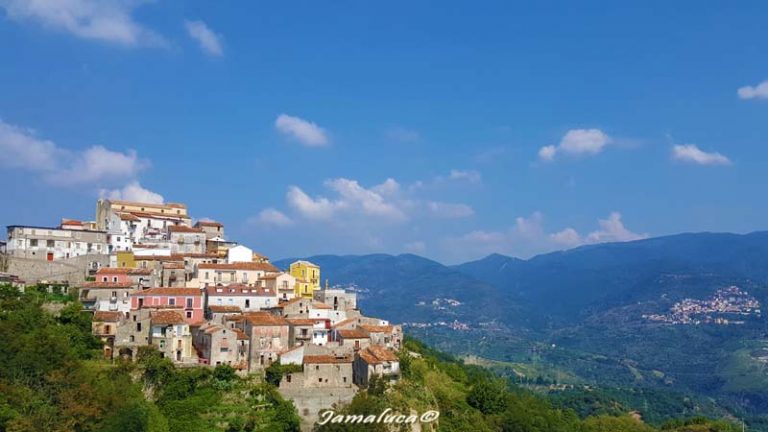 Cosa vedere a Sellia: il paese dei musei e delle Avventure in borgo ...