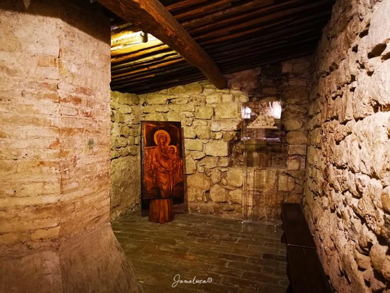 Il Sacro Tugurio di Rivotorto: la prima dimora di San Francesco d'Assisi